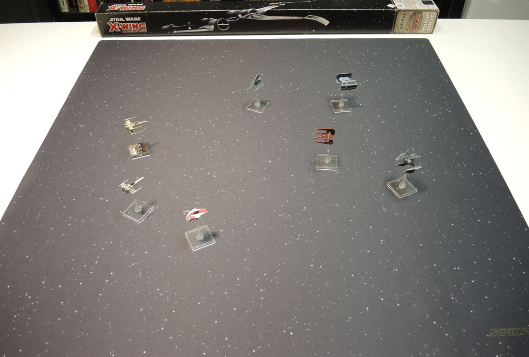Reviews: Fantasy Flight Games’ X-Wing 3×3 Starfield Mat & Urbanmatz’ 6 ...