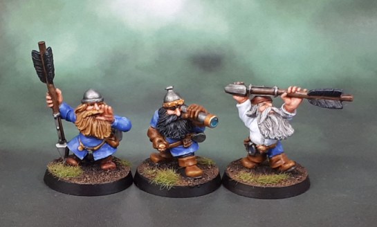 WHFB Dwarf Bolt Thrower Crew (sans Bolt Thrower!) (Colin Dixon, 1998 ...