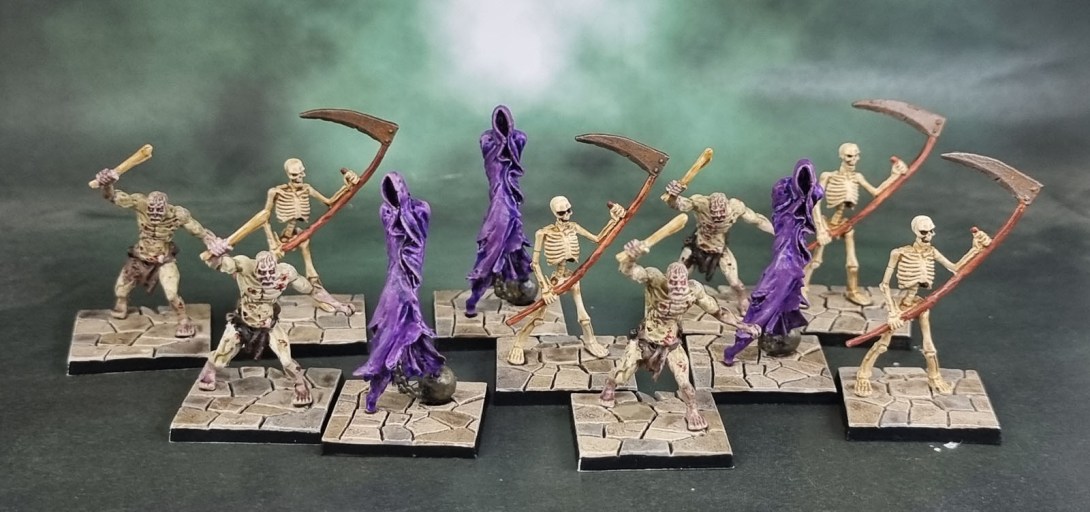 Mantic Dungeon Saga: Dwarf KIng’s Quest – Zombies, Skeletons and Ghosts ...